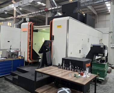 Used MAZAK Variaxis i-1050 MACHINE TOOLS for sale > buy from CAE