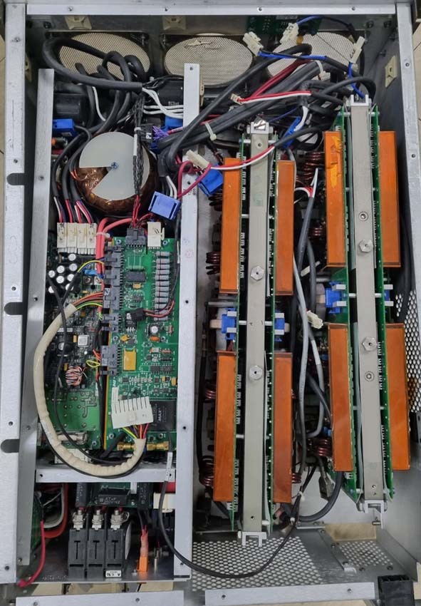 MKS / ENI Spectrum 11002-00 Used for sale price #293660337, 2006 > buy ...