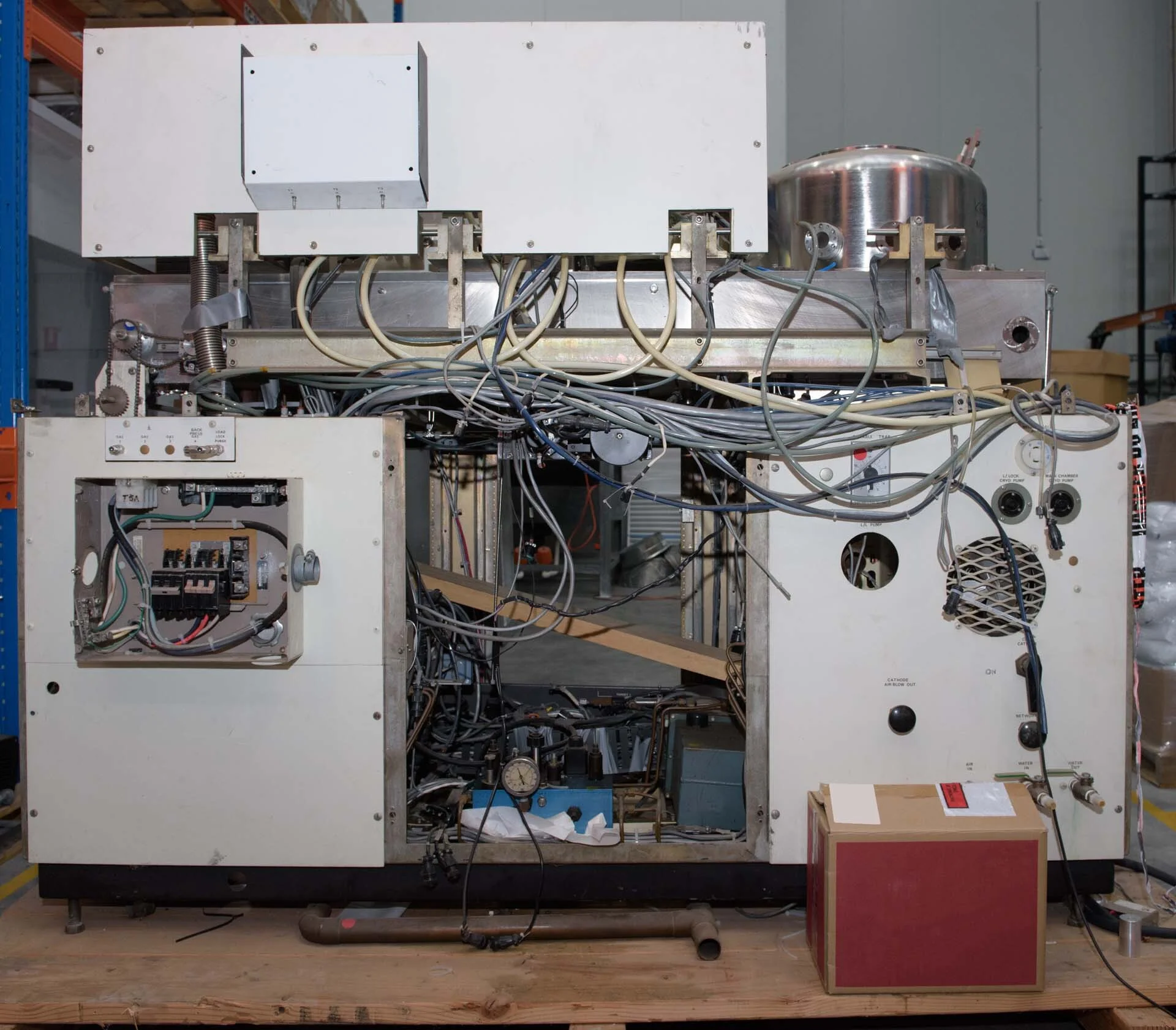MRC 943 Sputtering System used for sale price #293672709 > buy from CAE
