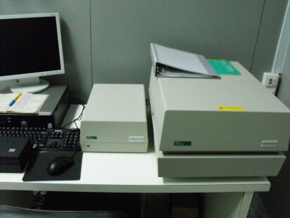 NANOMETRICS / BIO-RAD / ACCENT HL5500 PC Spectrometer used for sale ...