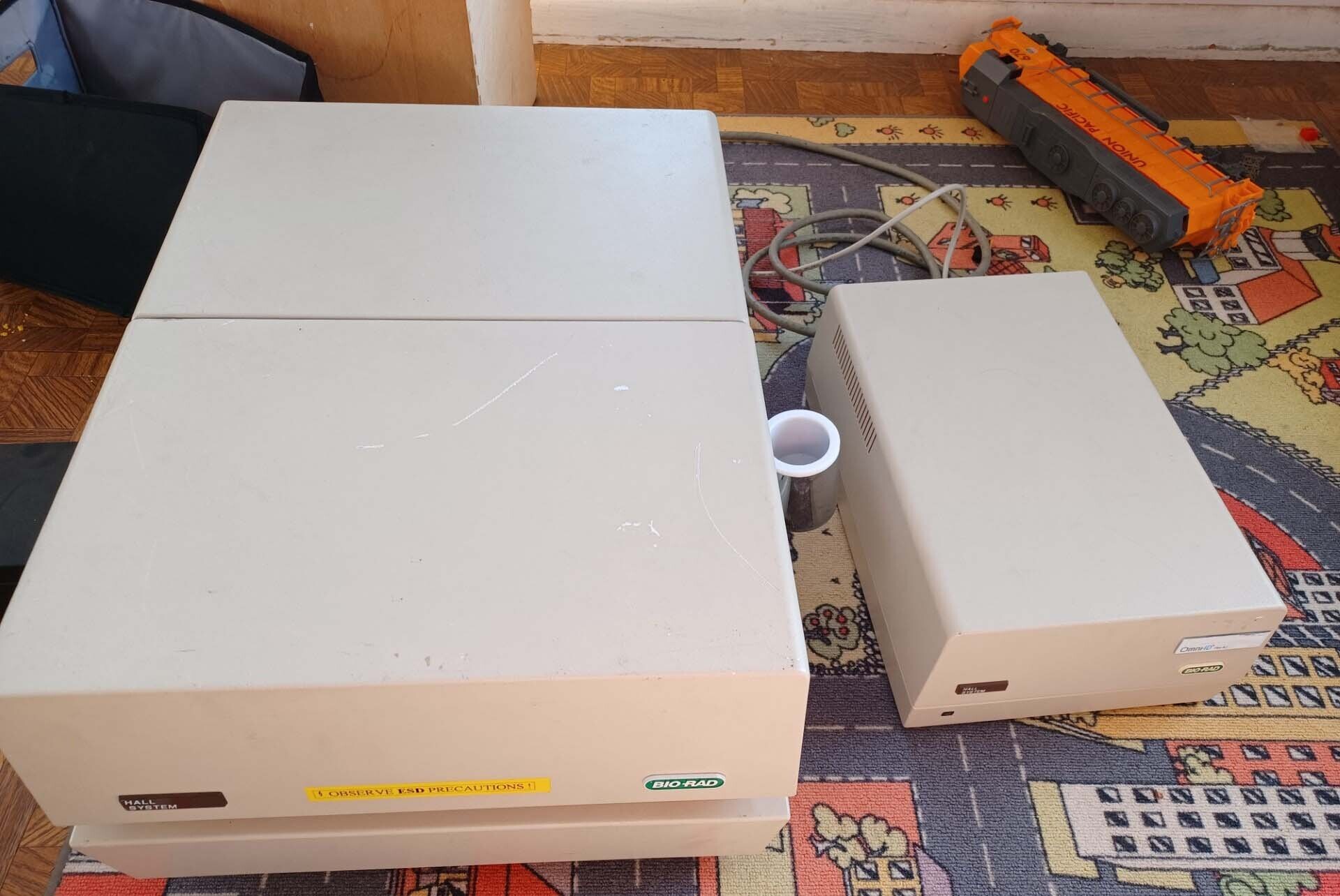 NANOMETRICS / BIO-RAD / ACCENT HL5500 Spectrometer used for sale price ...