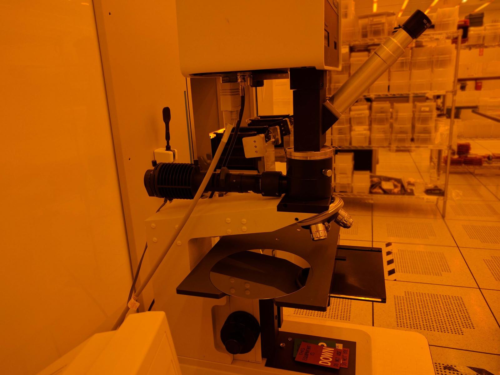 NANOMETRICS NanoSpec AFT 210 Mask & Wafer Inspector used for sale price ...