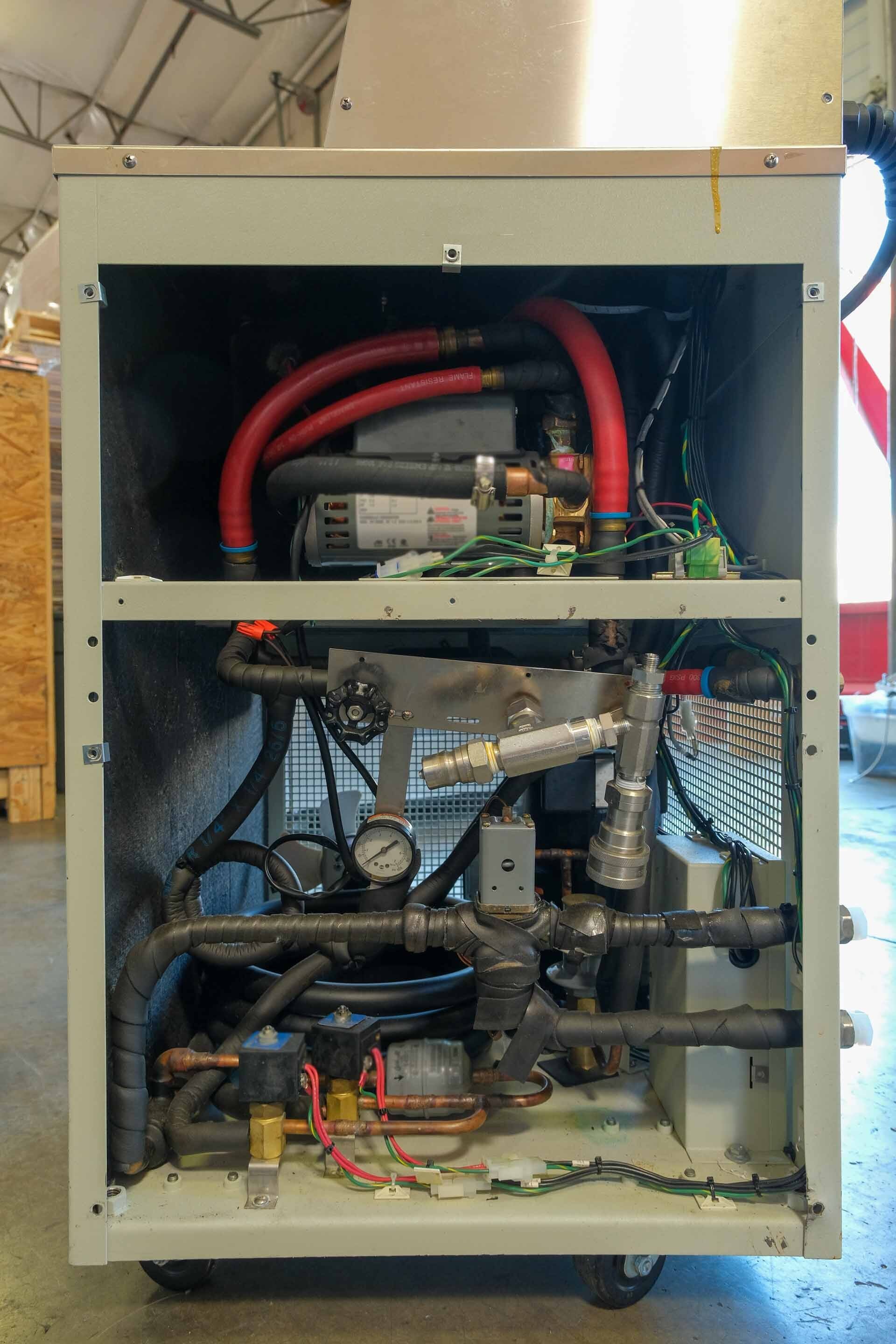 NESLAB HX-150 Chiller 사용됨 판매용 가격 #293674425, > 구매 로부터 CAE