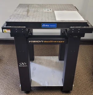 NEWPORT Vision ISO Station 実験装置及び付属品 はセール価格 #293804552 で使用されています > CAE から購入