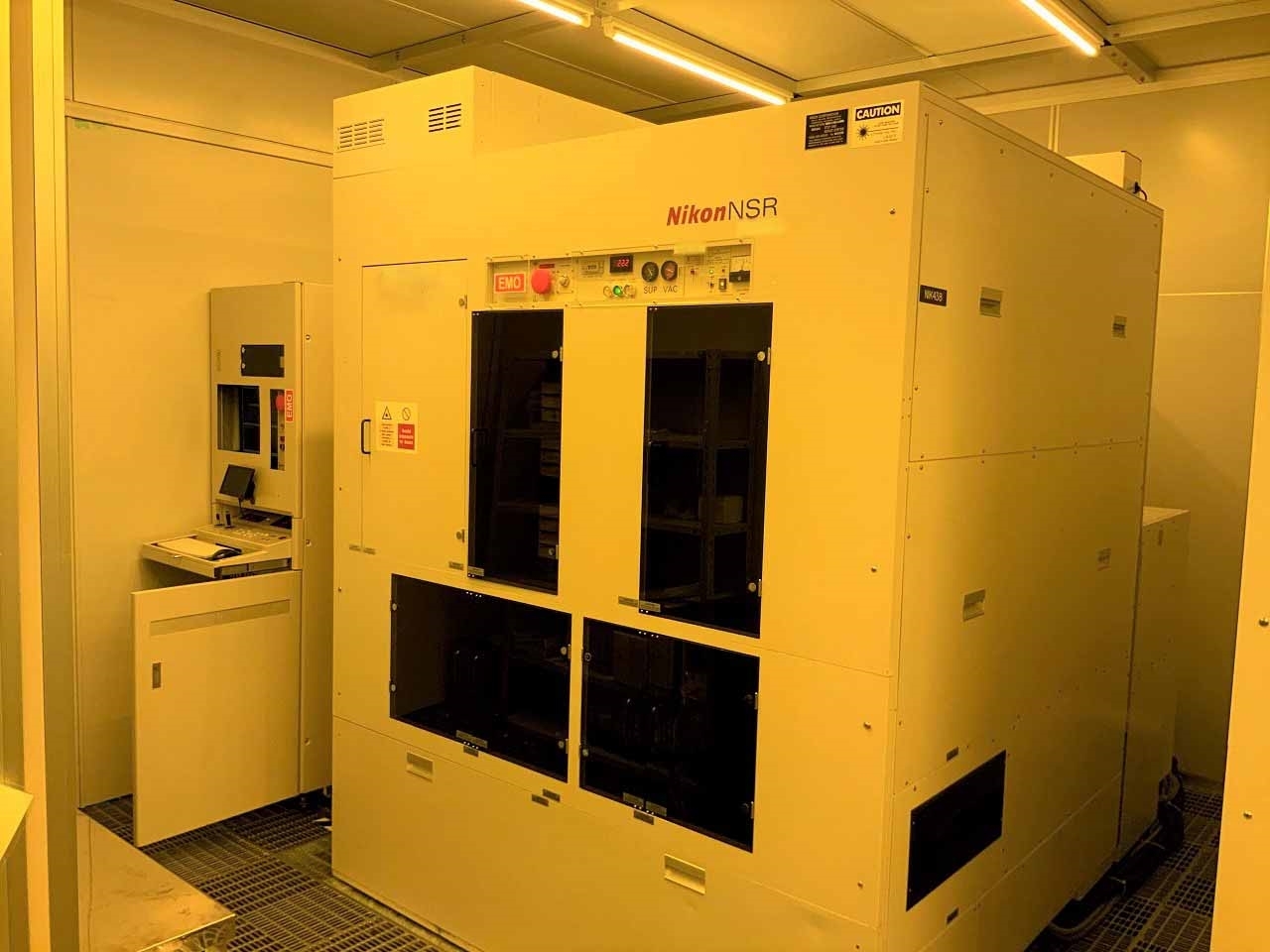 NIKON NSR 2005 i9C Stepper used for sale price #9286377, 1993 > buy ...