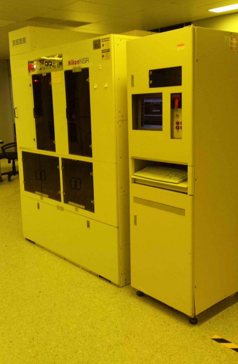 NIKON NSR 2005 i10C Stepper used for sale price #9133388, 1994 > buy ...