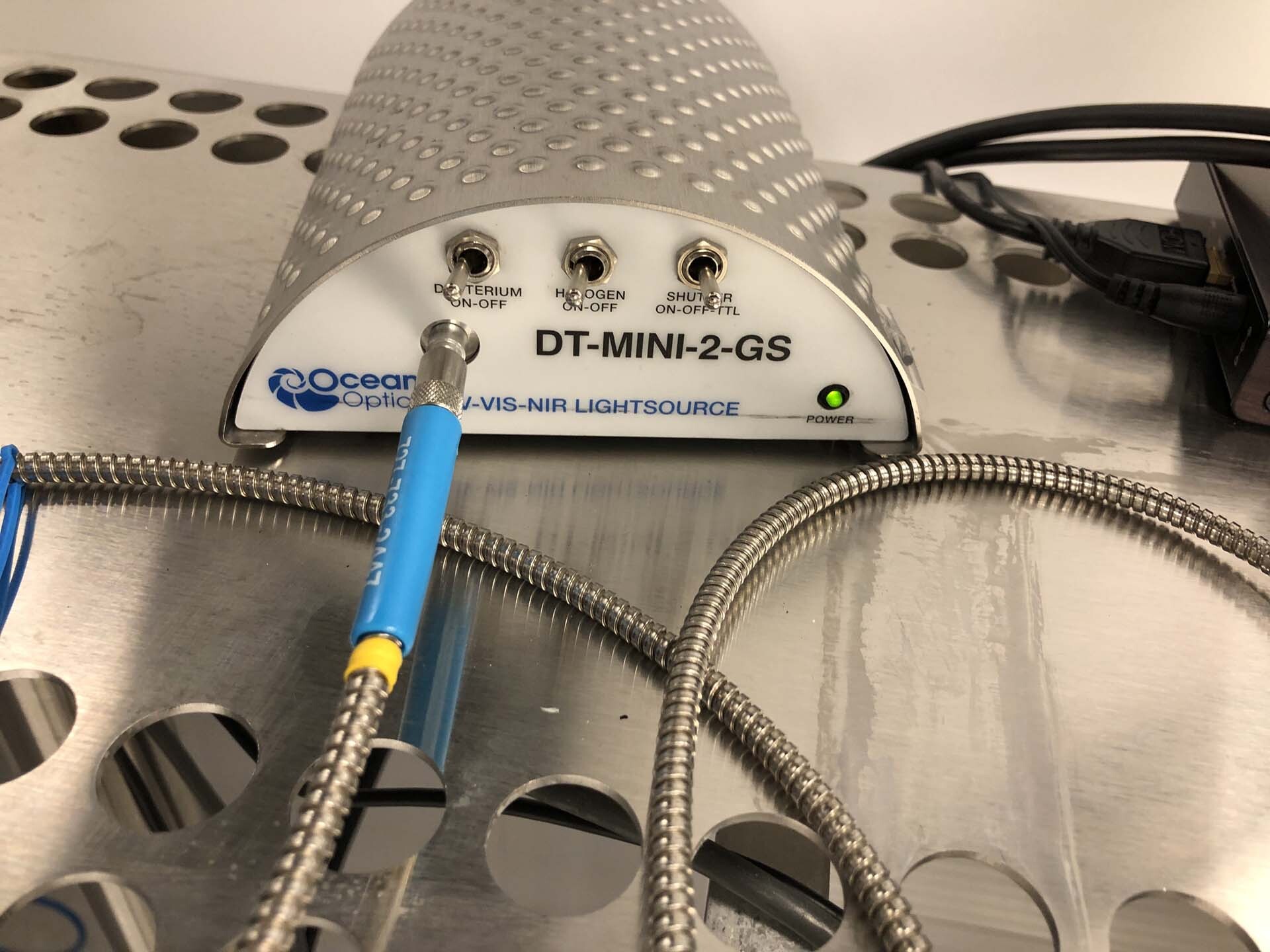 OCEAN OPTICS USB4000 / UV-VIS-ES Spectrometer used for sale price ...