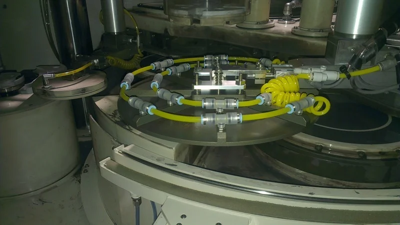 OKAMOTO GNX 300B 웨이퍼 그라인더, 랩퍼 & 폴리셔 판매 가격 #133379에 사용됨 > CAE에서 구매