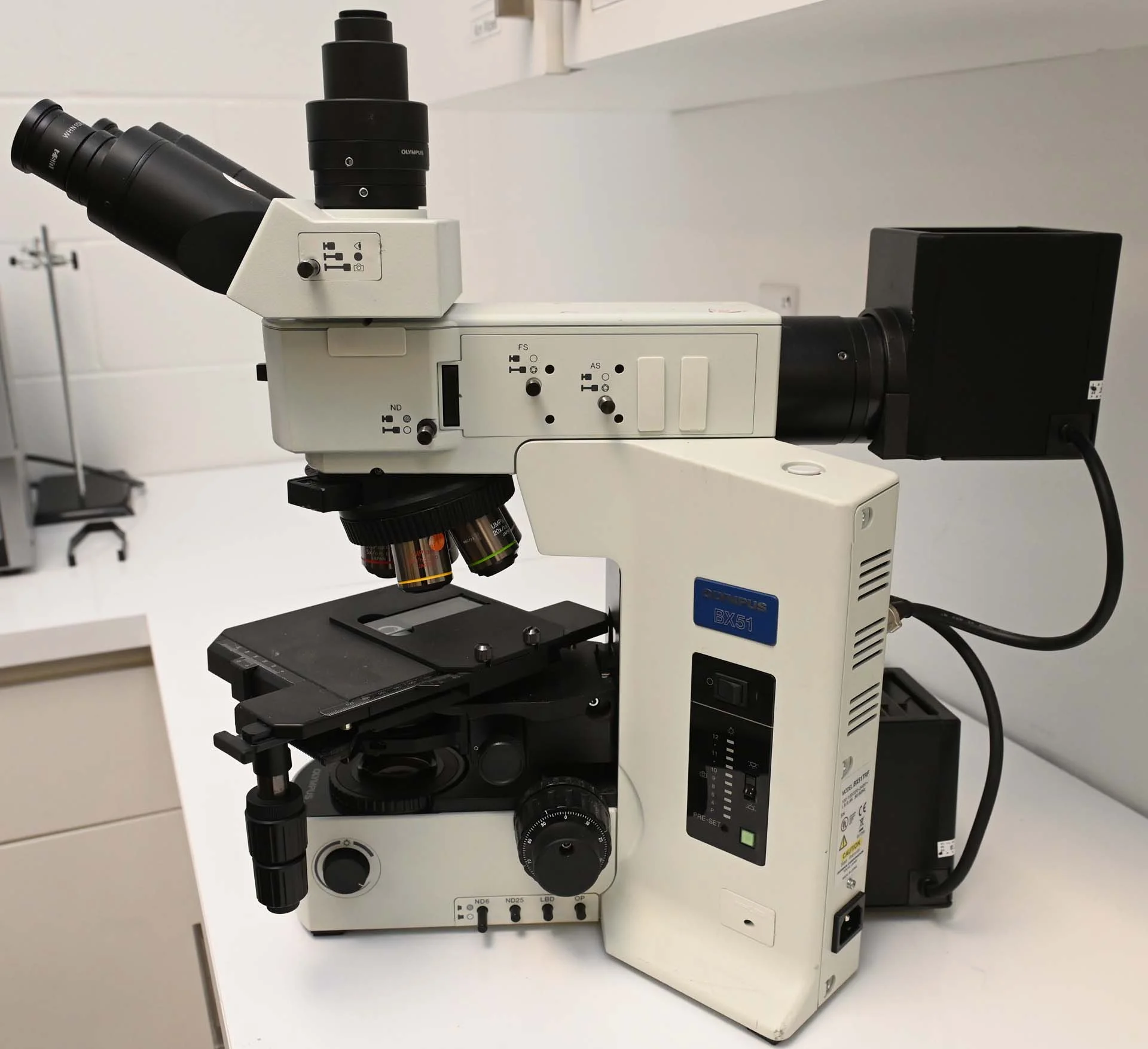 OLYMPUS BX51 / BX51TRF 顯微鏡 用於銷售價格 #293702176 > 從 CAE 購買
