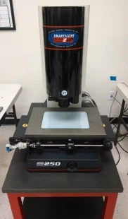 OPTICAL GAGING PRODUCTS / OGP SmartScope ZIP 250 광학 비교기 판매 가격 #9094812에 ...