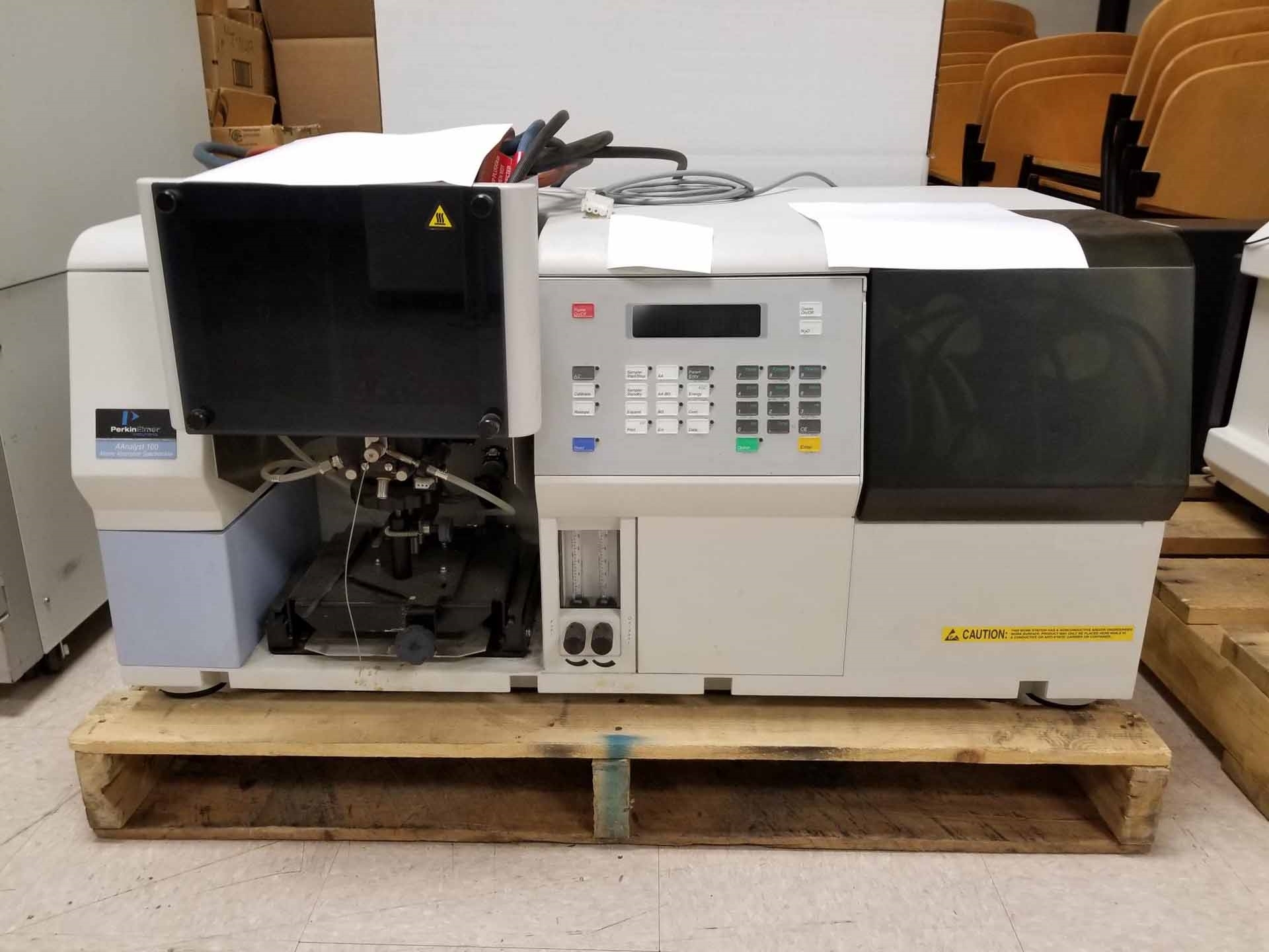 PERKIN ELMER AAnalyst 100 Spectrometer used for sale price #9210922 ...