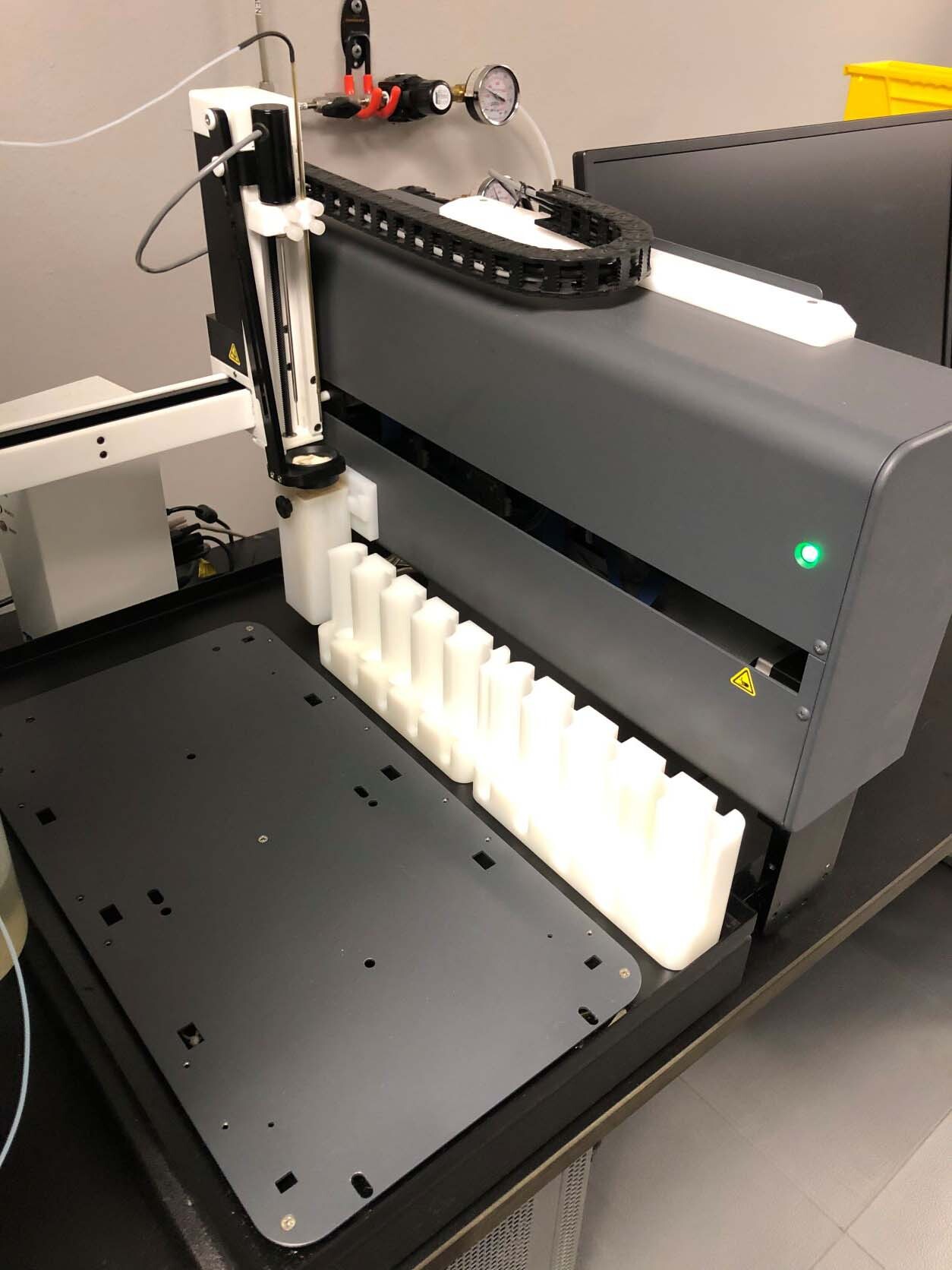 PERKIN ELMER Avio 500 Spectrometer Used for sale price #293620493 ...