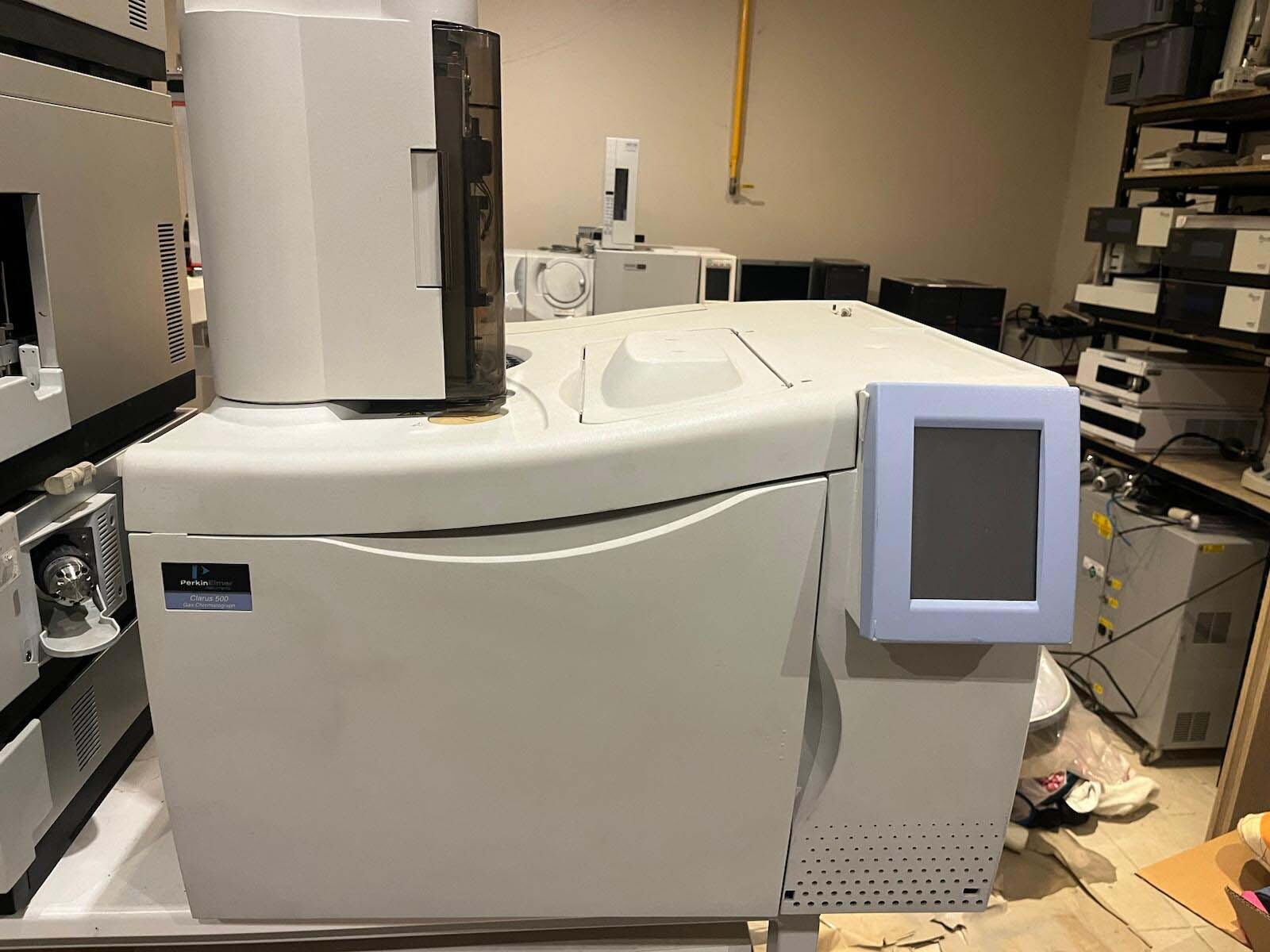 PERKIN ELMER Clarus 500 분광광도계 판매 가격 #9412426에 사용됨 > CAE에서 구매