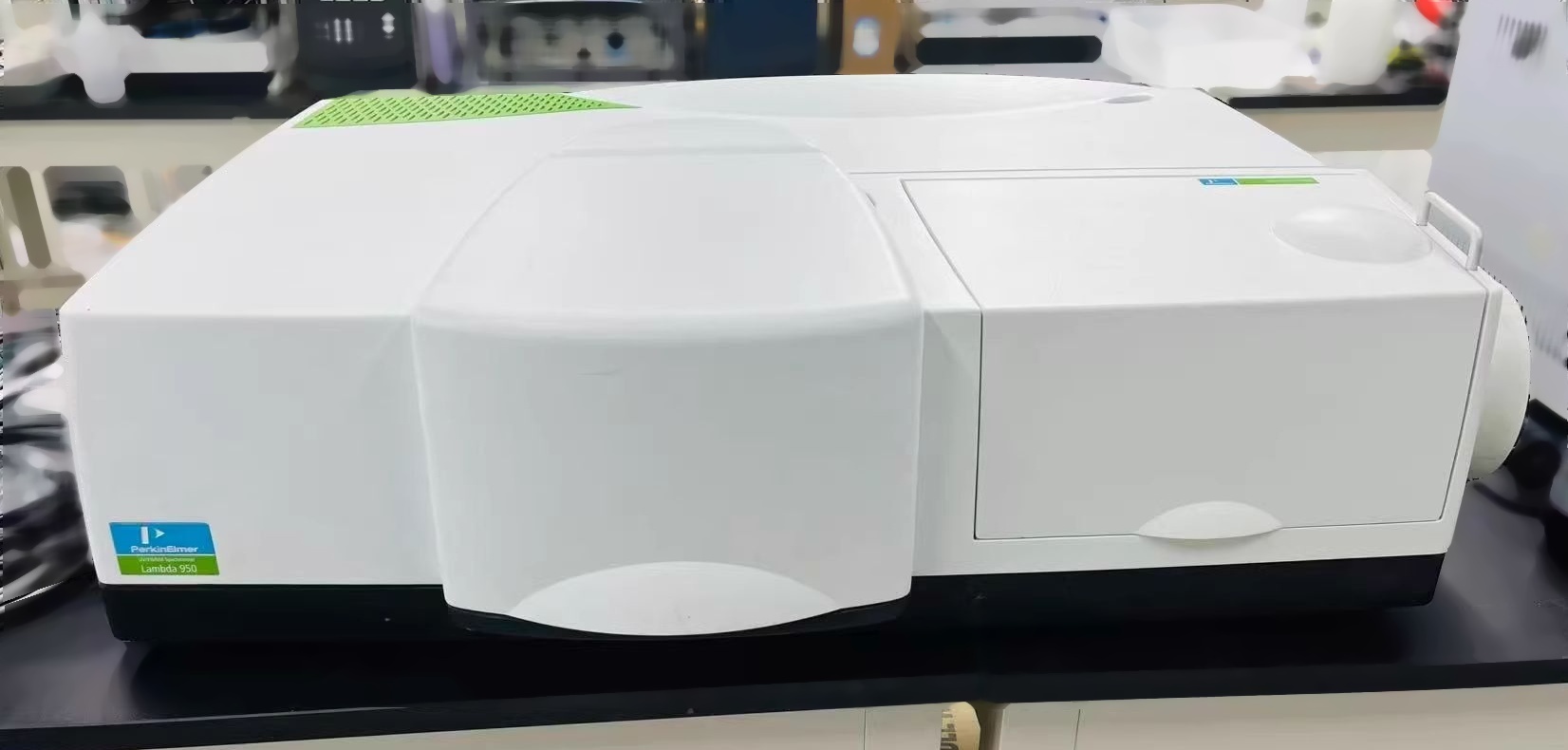 PERKIN ELMER Lambda 950 分光光度計 はセール価格 #293812123 で使用されています > CAE から購入