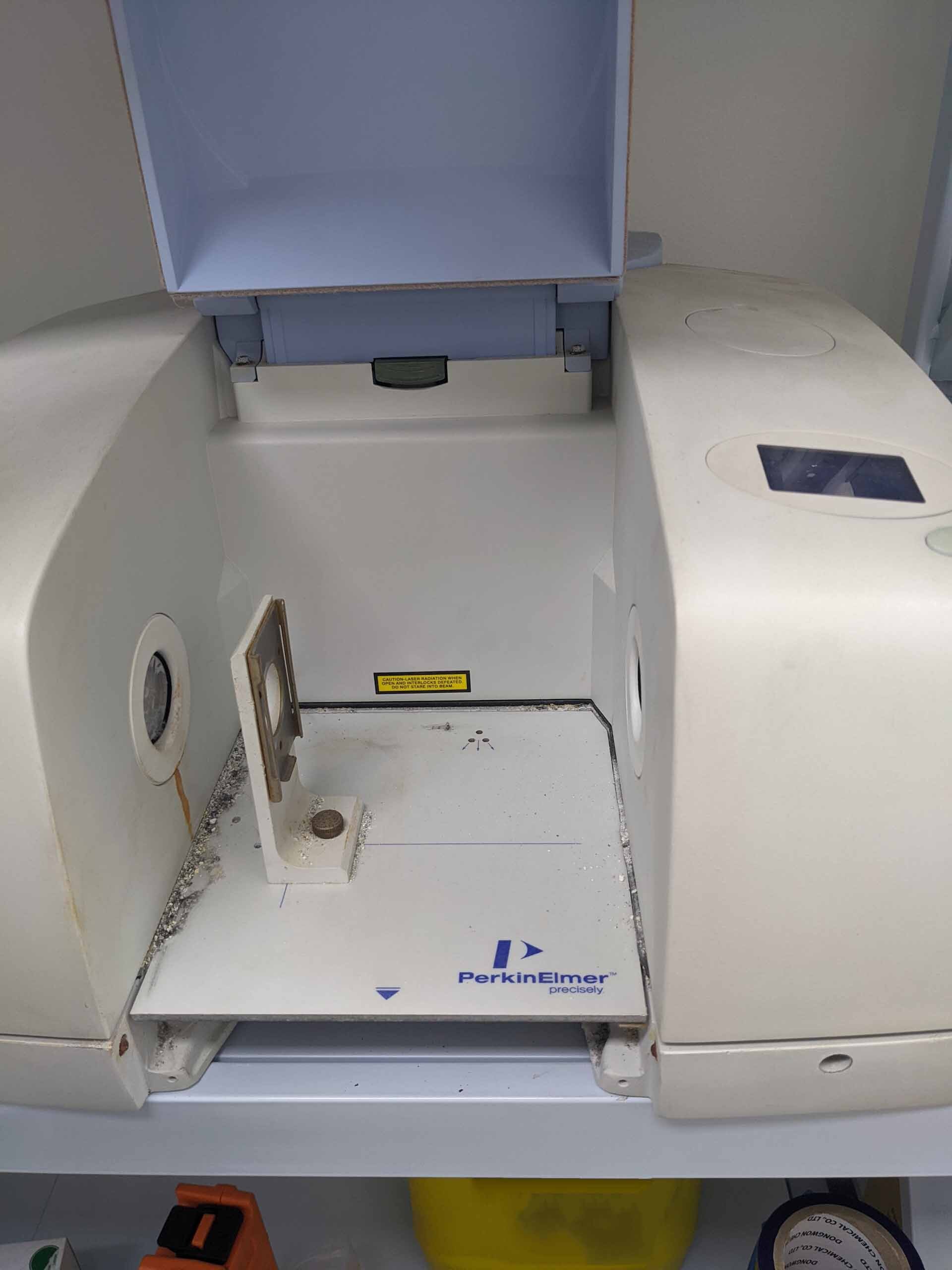 PERKIN ELMER Spectrum 100 中古 販売用 価格 #293624734, 2007 > 買う from CAE