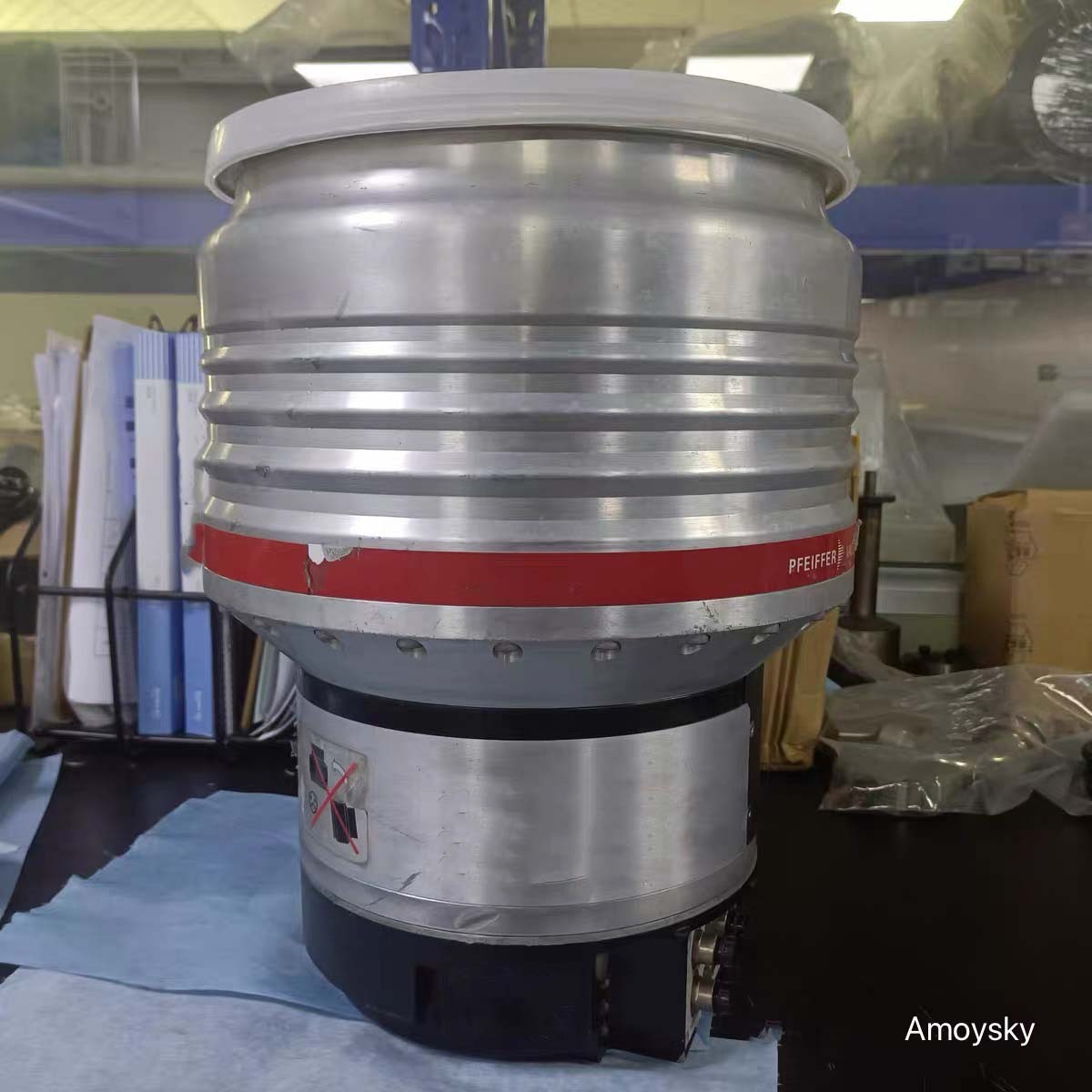 PFEIFFER / BALZERS HiPace 2300C 幫浦 用於銷售價格 #293807040 > 從 CAE 購買