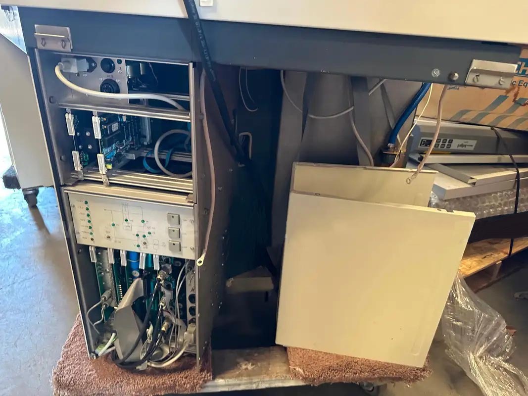 PHILIPS / FEI EM 208S SEM はセール価格 #293793588 で使用されています > CAE から購入