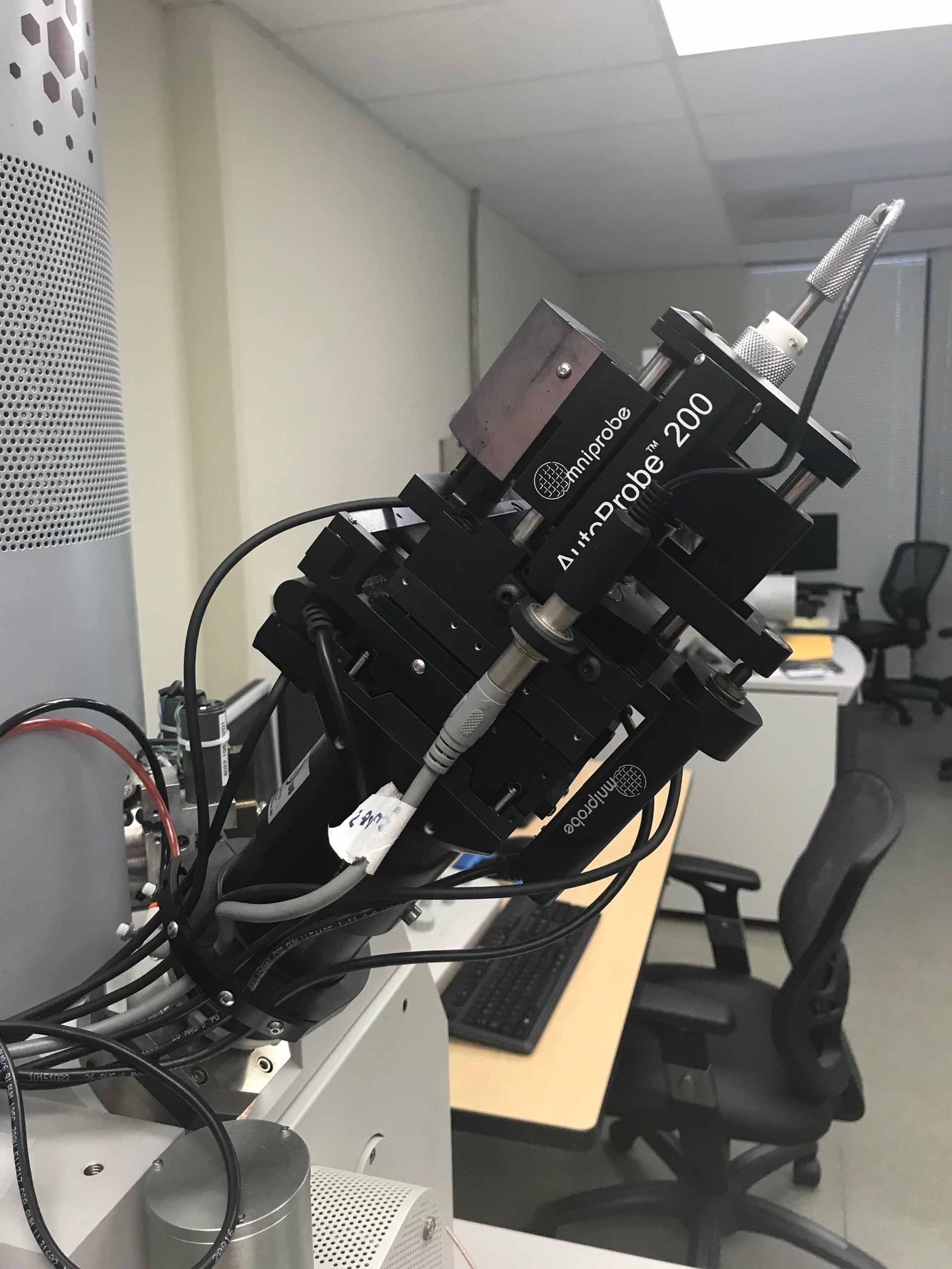 PHILIPS / FEI Quanta 3D FEG SEM used for sale price #9272543 > buy from CAE