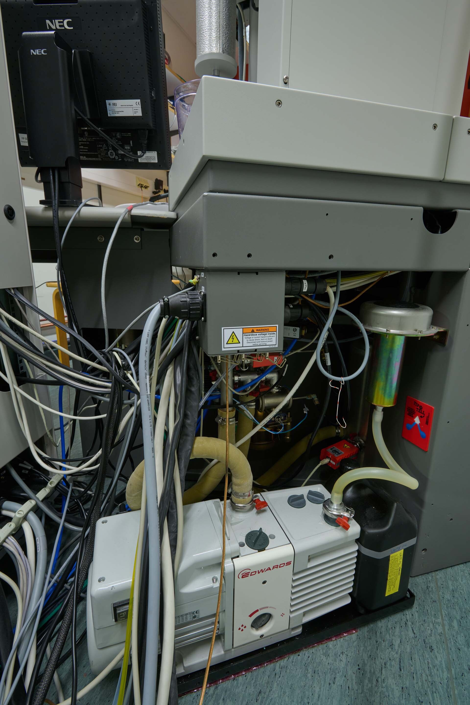 PHILIPS / FEI Tecnai G2 Spirit Bio-Twin SEM Used for sale price ...