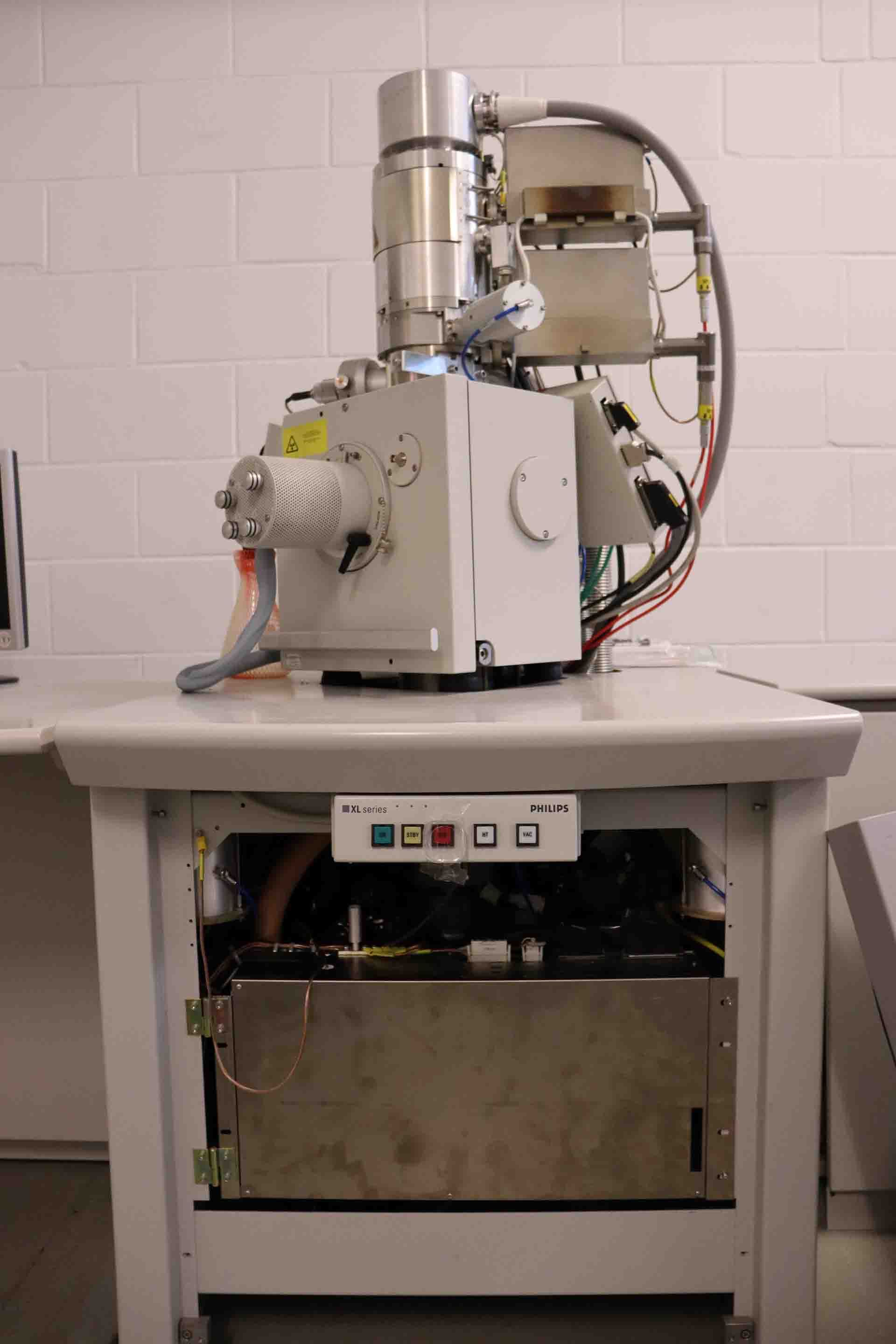 PHILIPS / FEI XL 30 SEM used for sale price #293619652 > buy from CAE