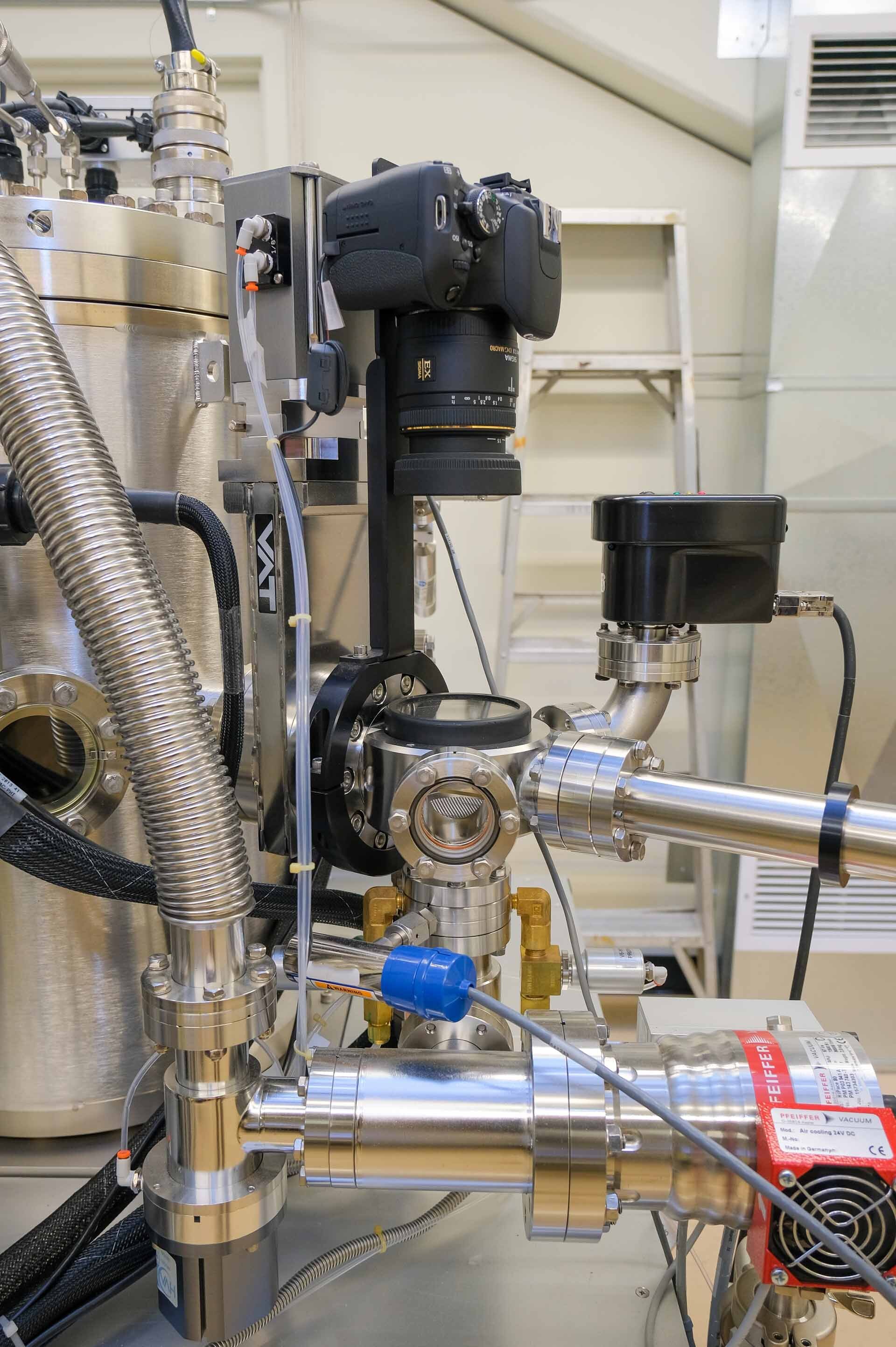 ULVAC / PHYSICAL ELECTRONICS / PERKIN ELMER PHI 5000 Versaprobe II ...