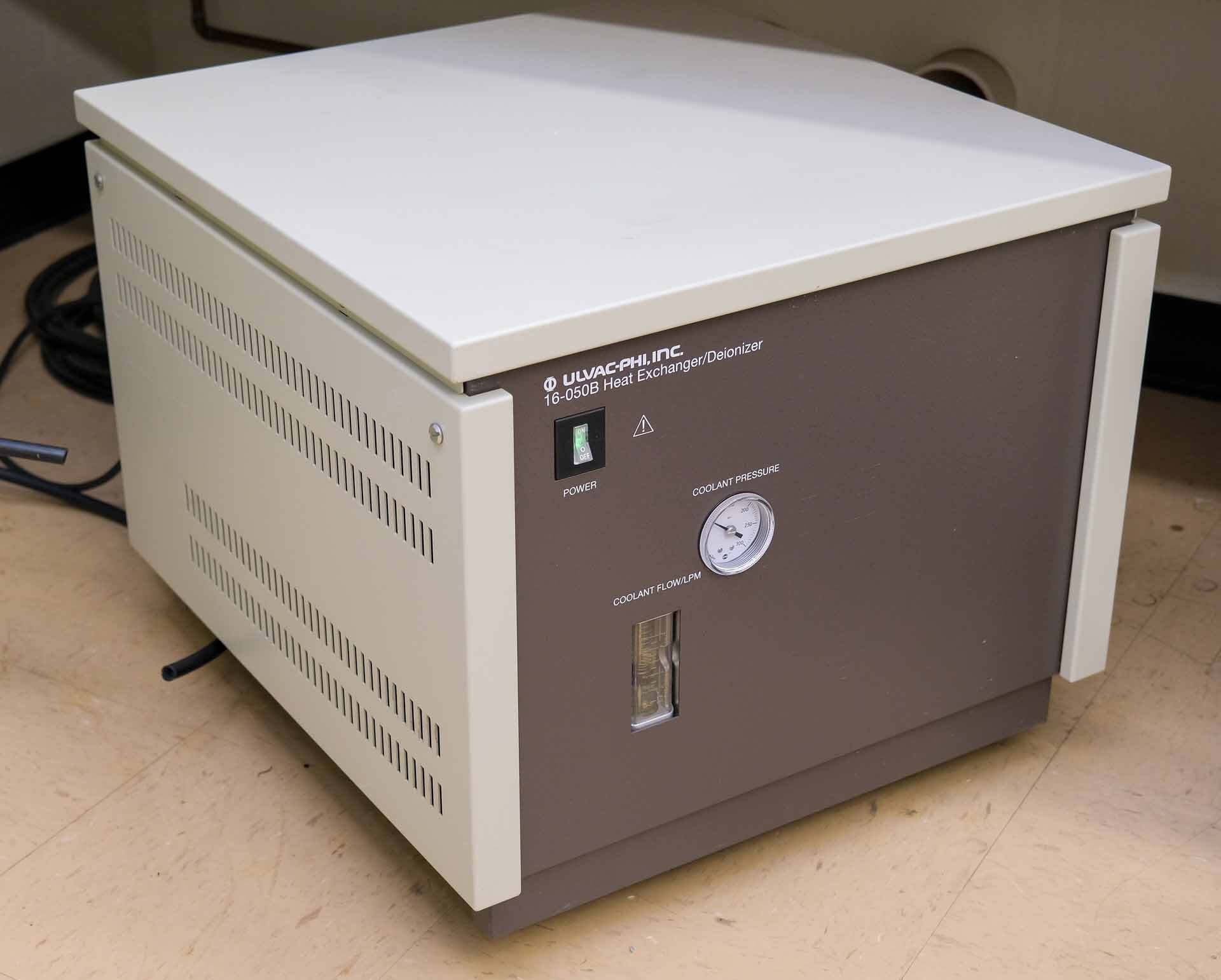 ULVAC / PHYSICAL ELECTRONICS / PERKIN ELMER PHI 5000 Versaprobe II ...