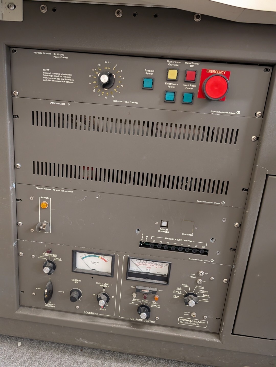 PHYSICAL ELECTRONICS / PHI XPS System X-ray Equipment used for sale ...