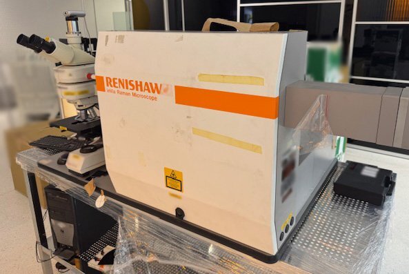 RENISHAW inVia Raman Microscope used for sale price #293772719, 2004 ...