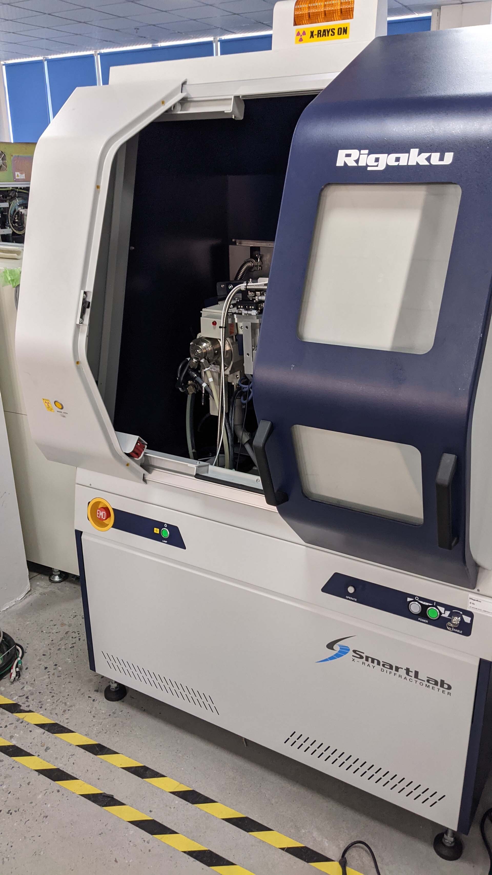 RIGAKU SmartLab 사용됨 판매용 가격 #9401414, 2014 > 구매 로부터 CAE