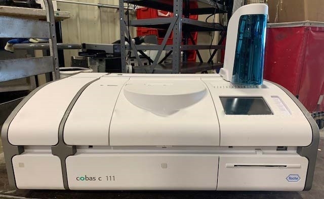 ROCHE Cobas C111 실험실 장비 & 액세서리 판매 가격 #9287720에 사용됨 > CAE에서 구매