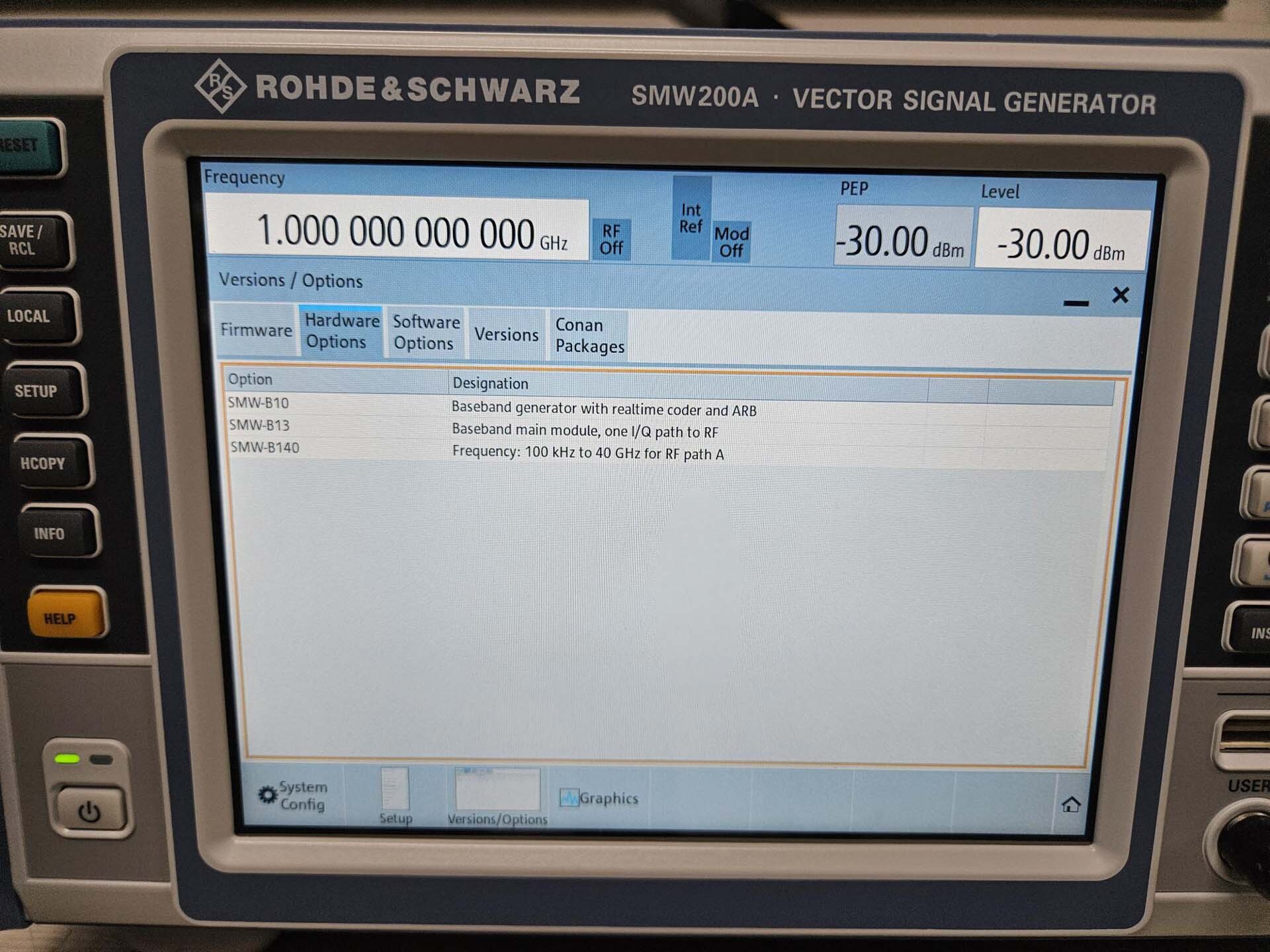 ROHDE & SCHWARZ SMW200A 電子檢測設備 用於銷售價格 #293799097 > 從 CAE 購買