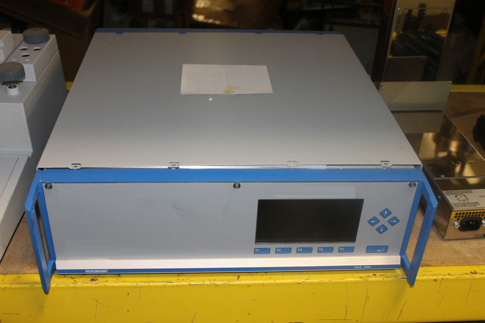 ROSEMOUNT NGA 2000 분석기 판매 가격 #9086657에 사용됨 > CAE에서 구매