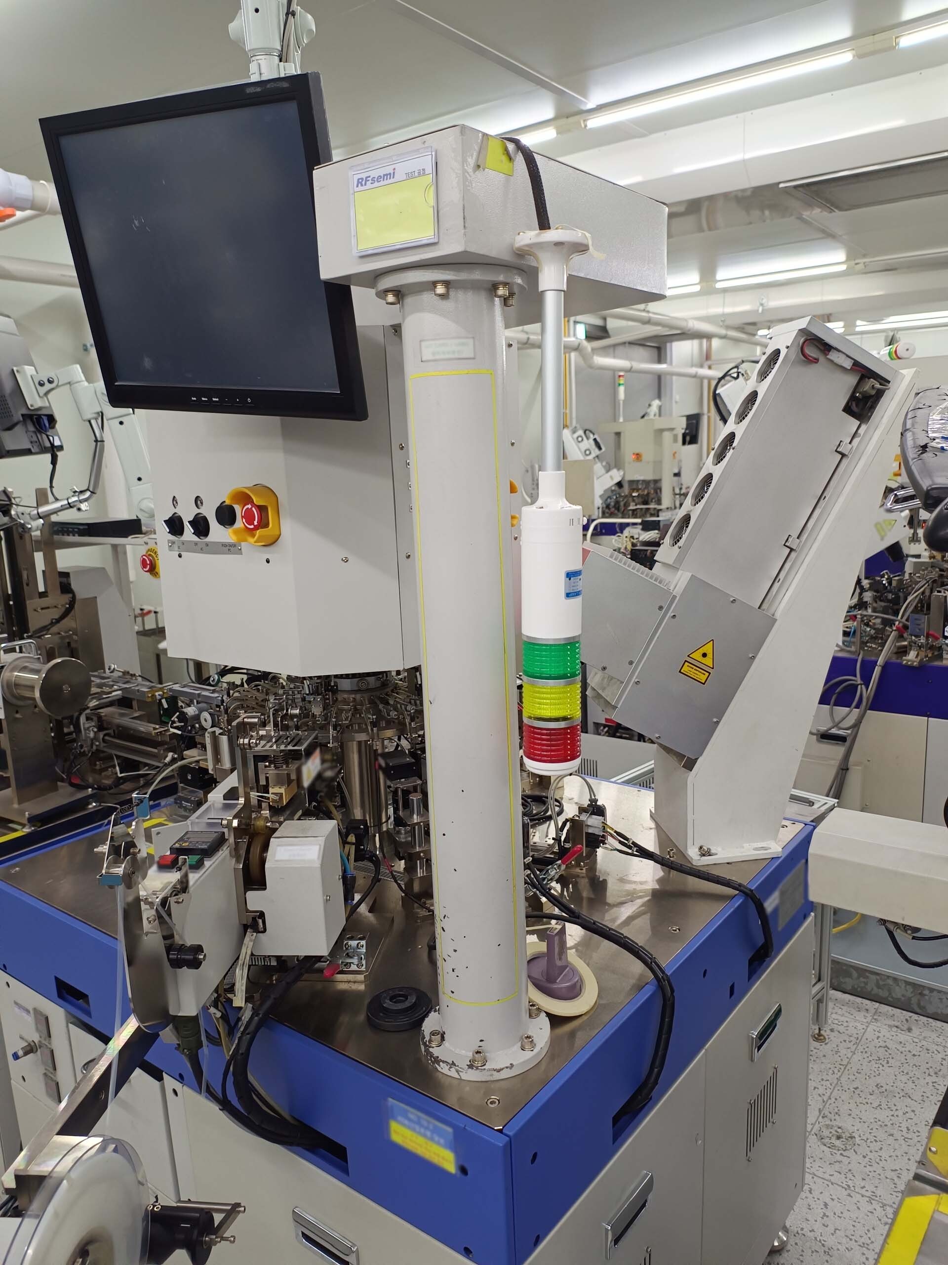 SFE Super 200 핸들러 판매 가격 #293768383, 2010에 사용됨 > CAE에서 구매