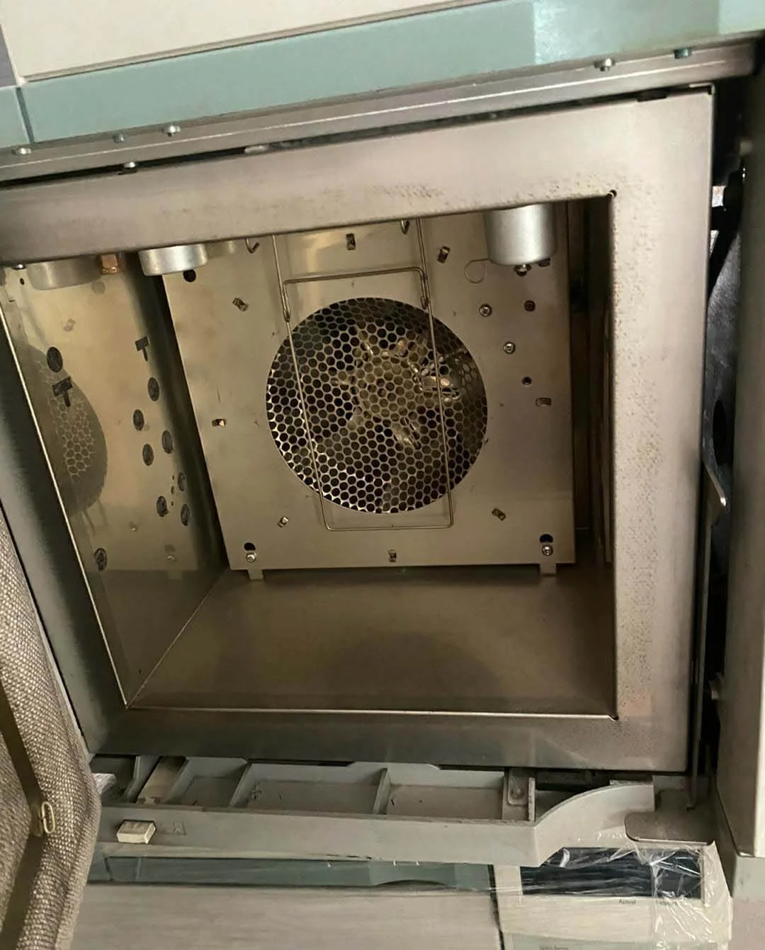 Shimadzu Lc 2030 분광계 판매 가격 9392661에 사용됨 Cae에서 구매