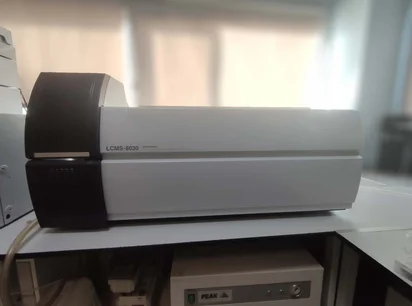 SHIMADZU LCMS-8030 Spectrometer used for sale price #293766411, 2015 ...