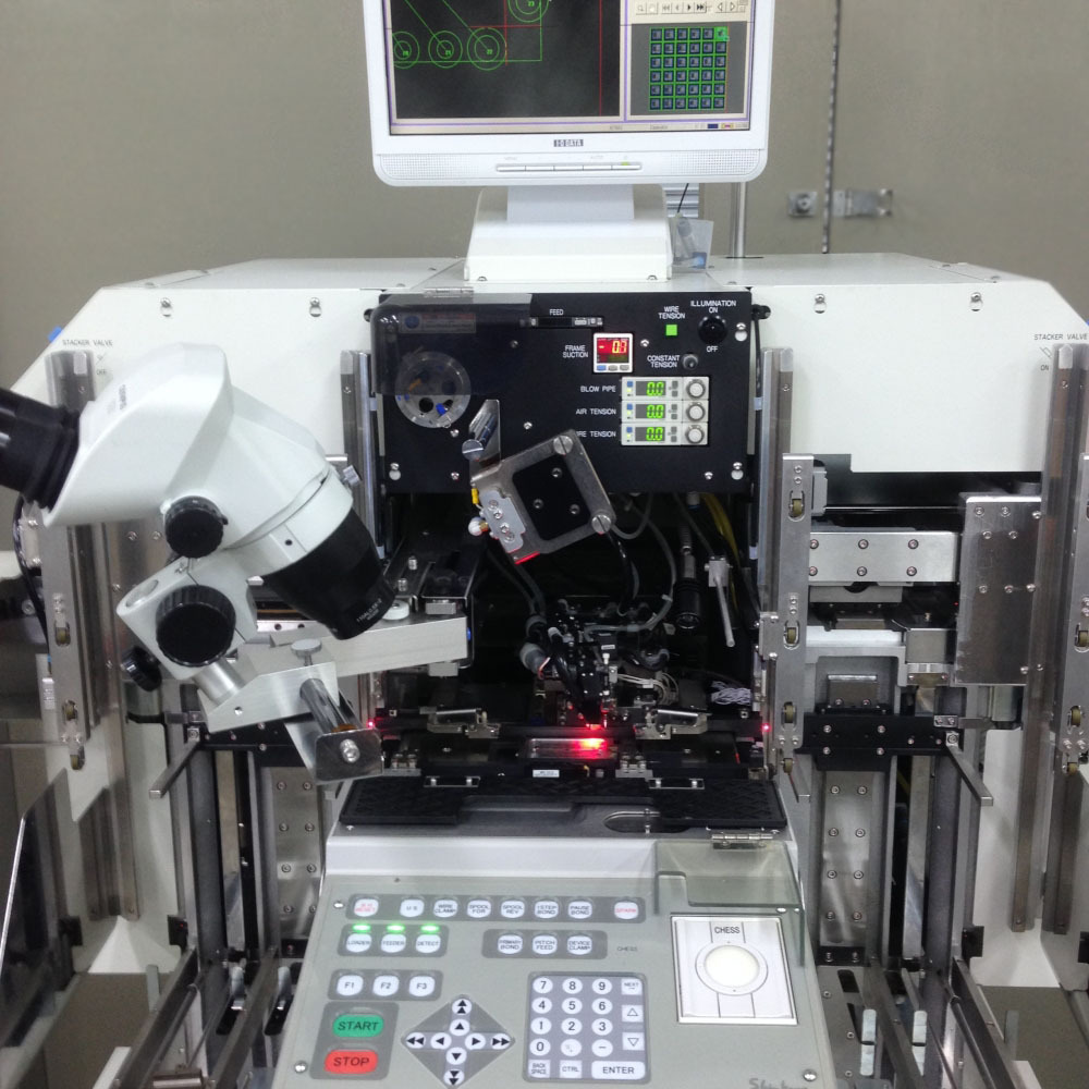 SHINKAWA UTC-3000 ボンダー はセール価格 #9124504 で使用されています > CAE から購入