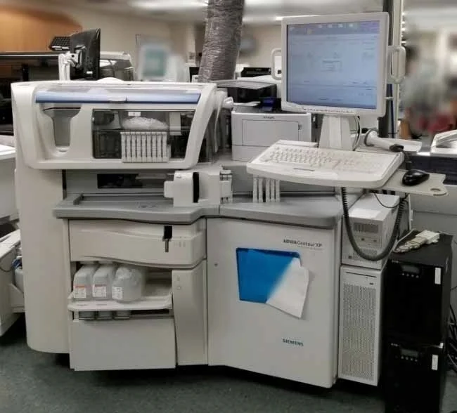 SIEMENS Advia Centaur XP Lab Equipment used for sale price #293591636 ...