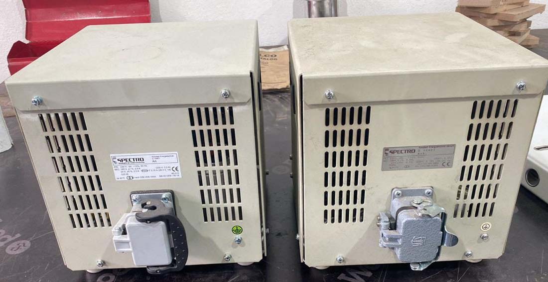 SPECTROLAB Spectrolab Spectrometer used for sale price #293808111, 1998 ...