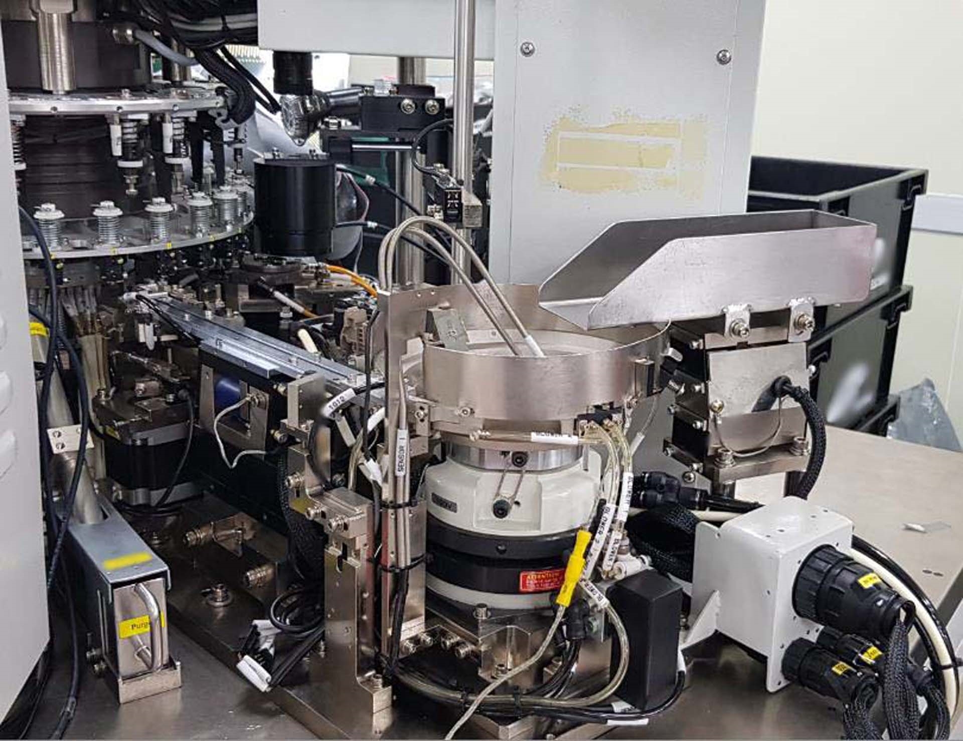 SRM XD 244 Handler 用 待售的 價格 #9228048, 2012 > 購買 from CAE