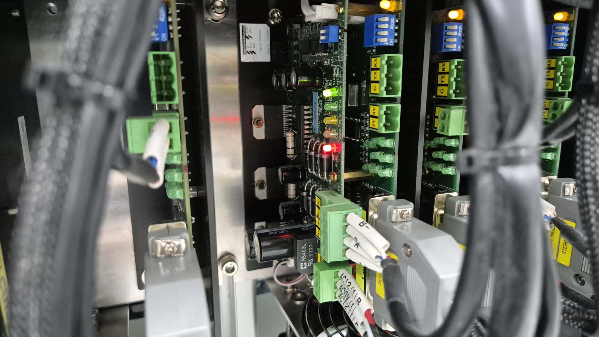 SRM XD 248 Handler used for sale price #293742493, 2008 > buy from CAE