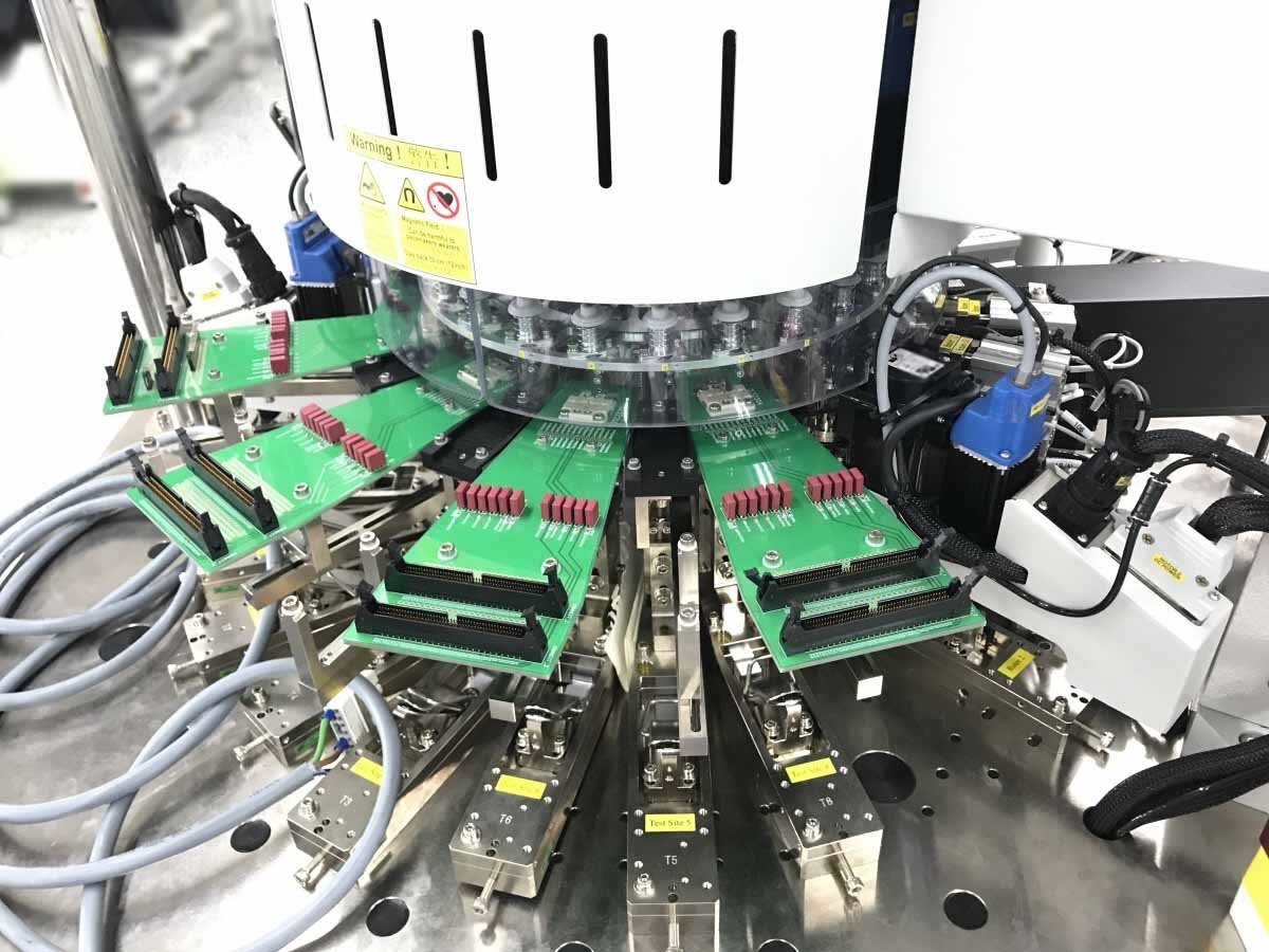 SRM Z 248 Handler 익숙한 판매용 가격 #9192655, 2015 > 사다 from CAE