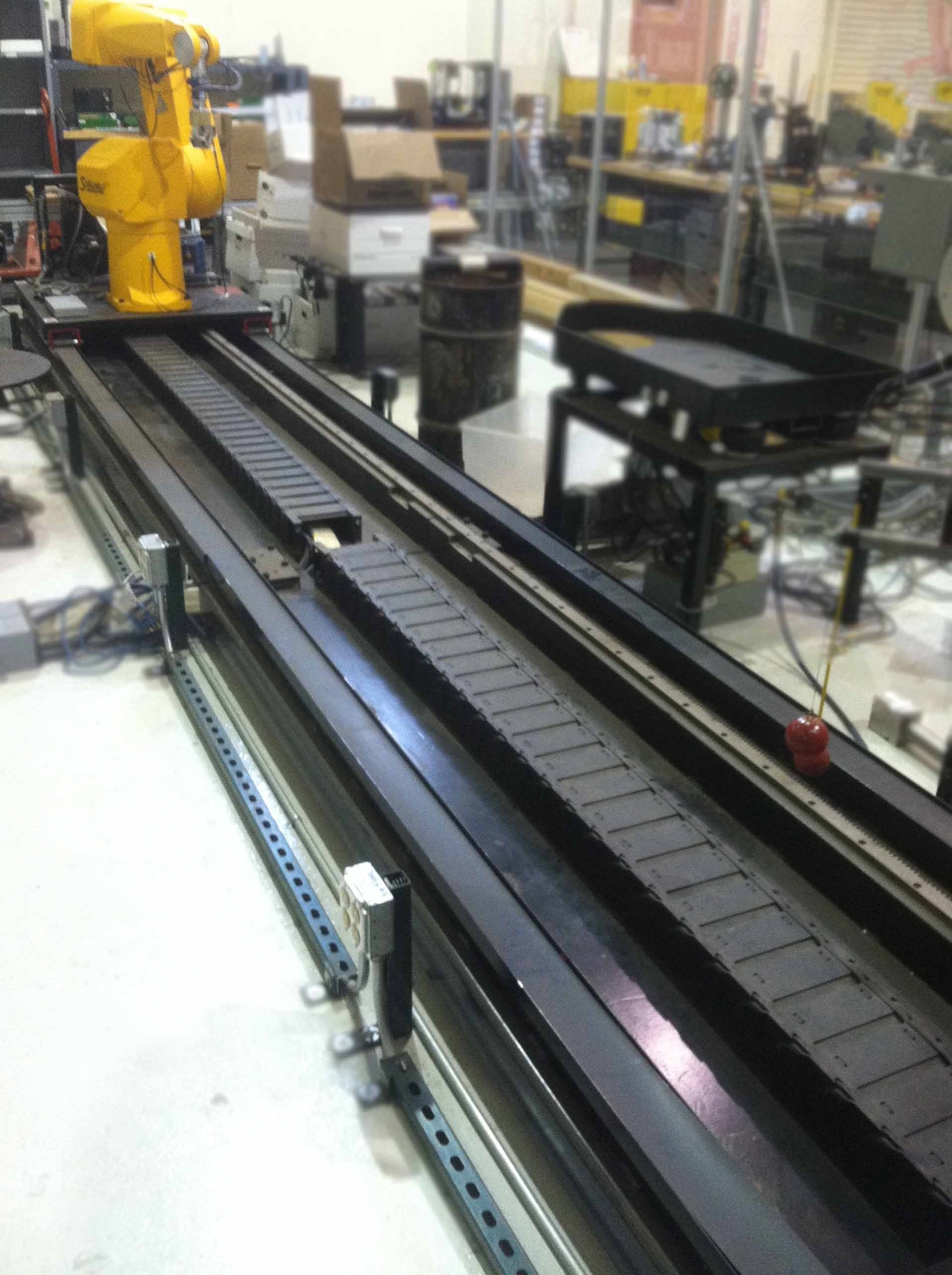 STAUBLI RX90 Wafer Handler used for sale price #9222094 > buy from CAE