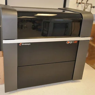 STRATASYS Objet500 Connex3 Printer used for sale price #293690211, 2014 ...