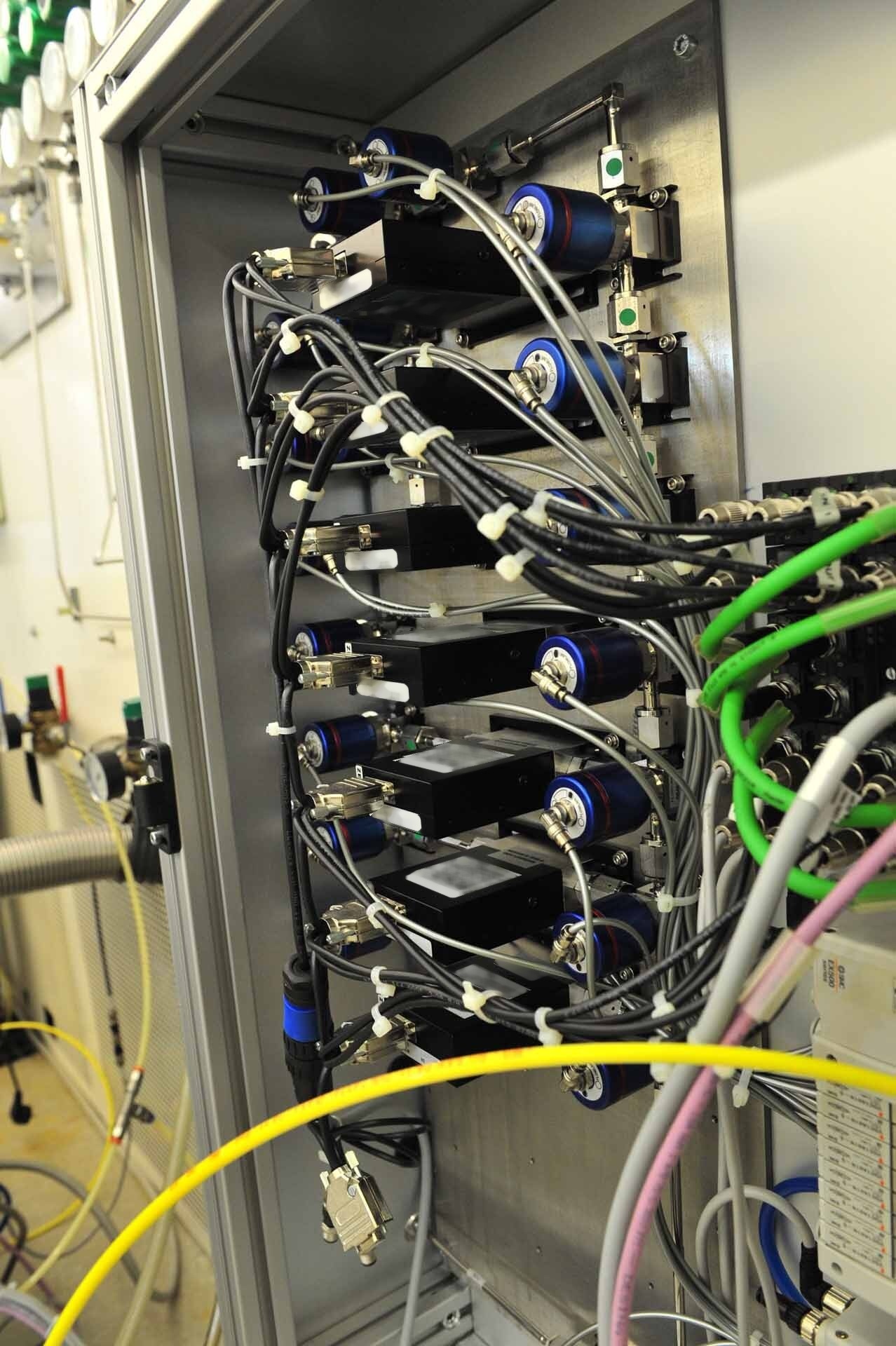 STS PC-310 Reactor used for sale price #9060140, 2008 > buy from CAE