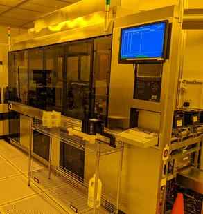 SVG / ASML 90 光阻劑 用於銷售價格 #9358073 > 從 CAE 購買