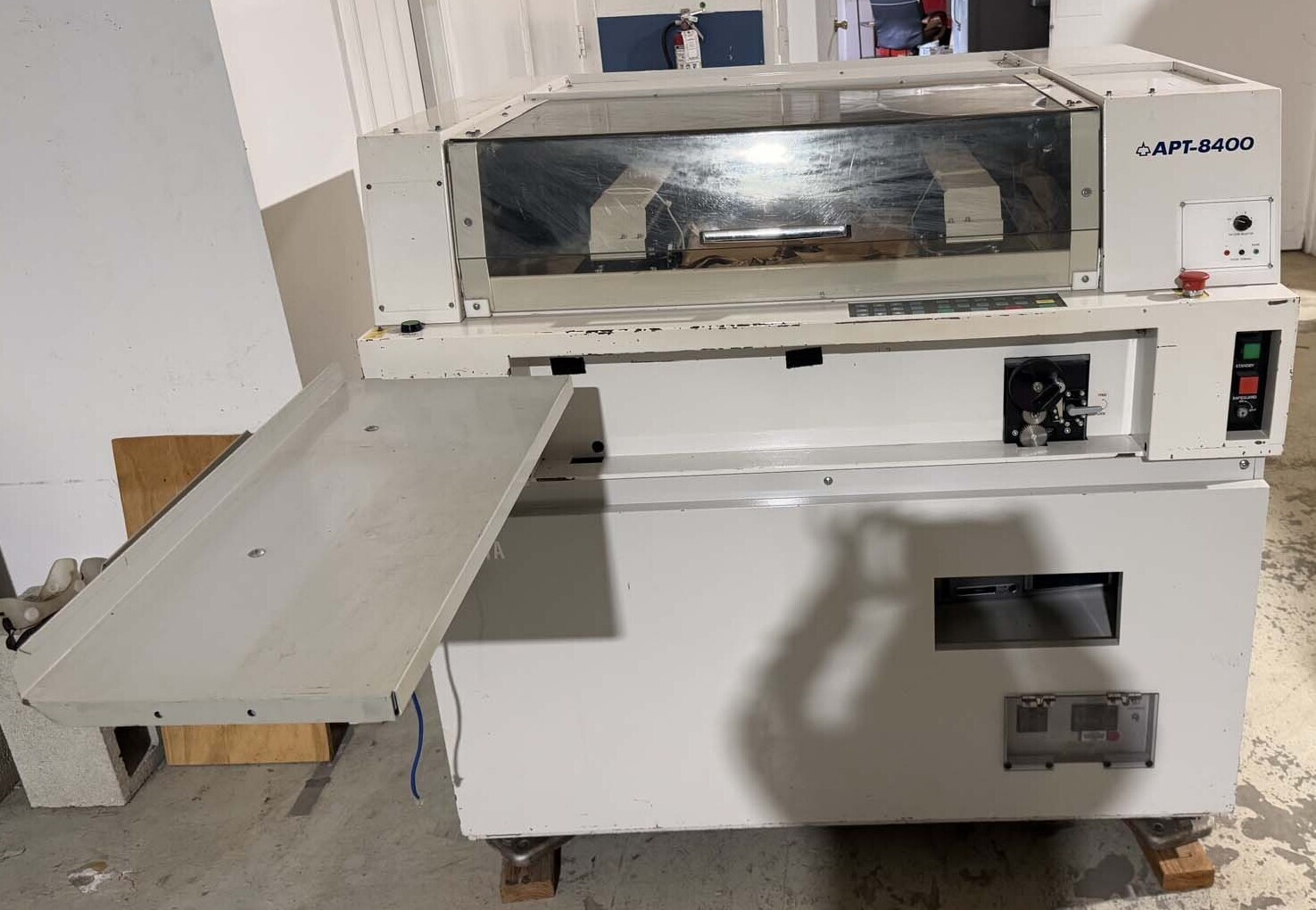 TAKAYA APT 8400 Prober used for sale price #293765577, 1994 > buy from CAE