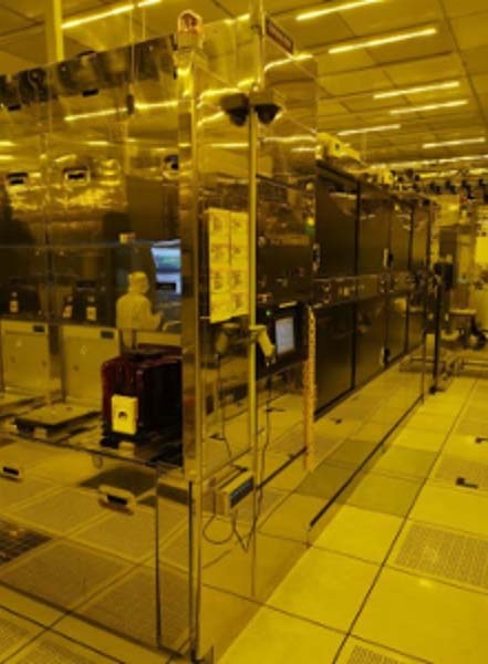 TEL / TOKYO ELECTRON Clean Track ACT 12 포토레지스트 판매 가격 #9362972, 2005에 ...