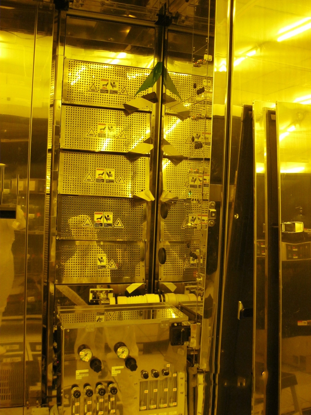 TEL / TOKYO ELECTRON Clean Track ACT 12 익숙한 판매용 가격 #9287732, 2000 > 사다 ...