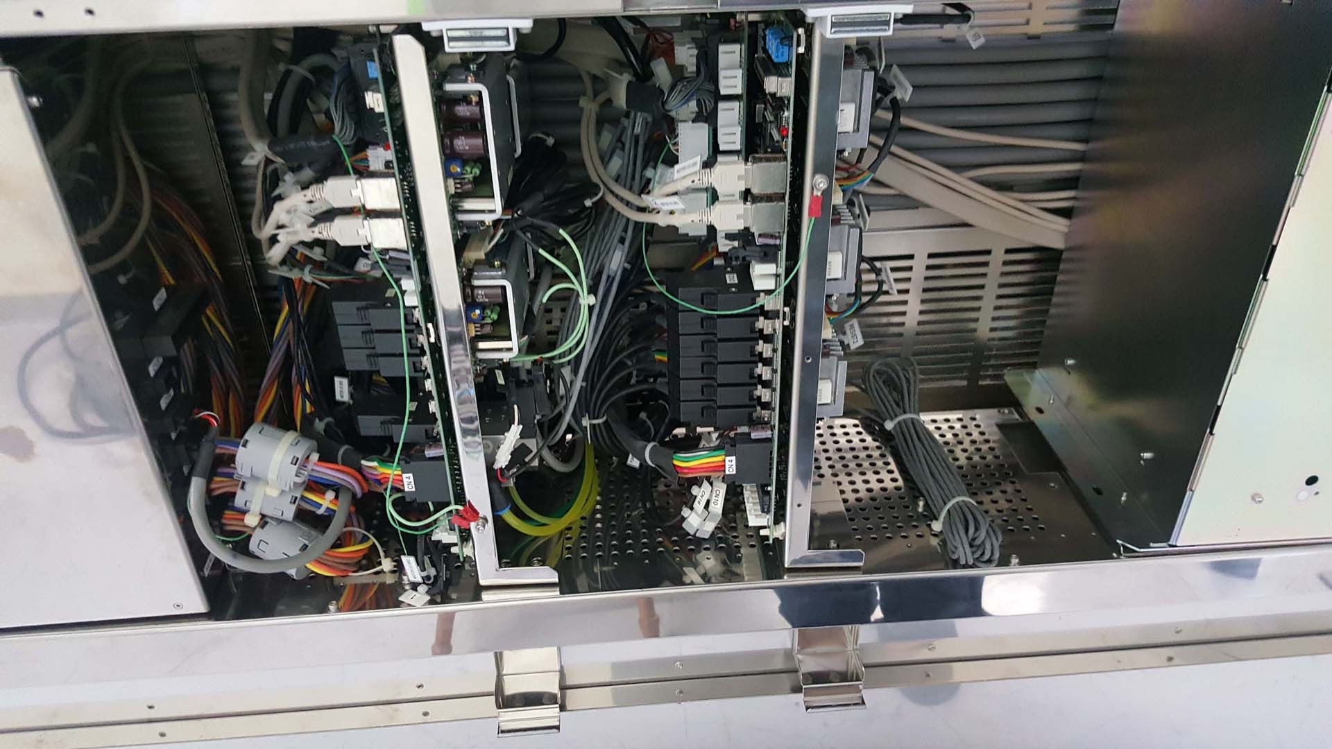 TEL / TOKYO ELECTRON Clean Track ACT 8 used for sale price #9237166 ...