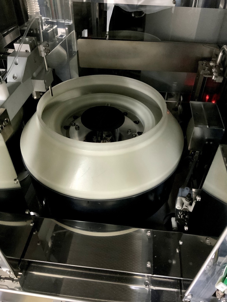 TEL / TOKYO ELECTRON Clean Track ACT 8 中古 販売用 価格 #9305269, 2001 > 購入 ...